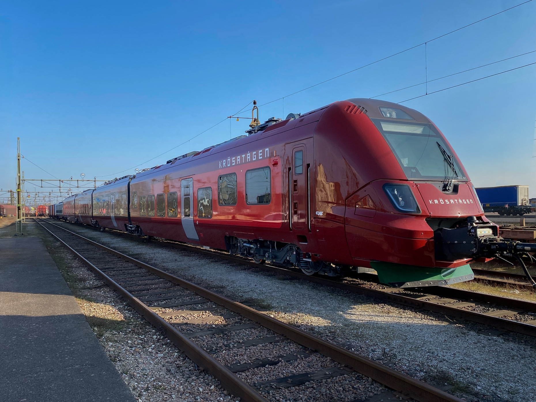Första nya Krösatåget rullar in i Sverige – AB Transitio